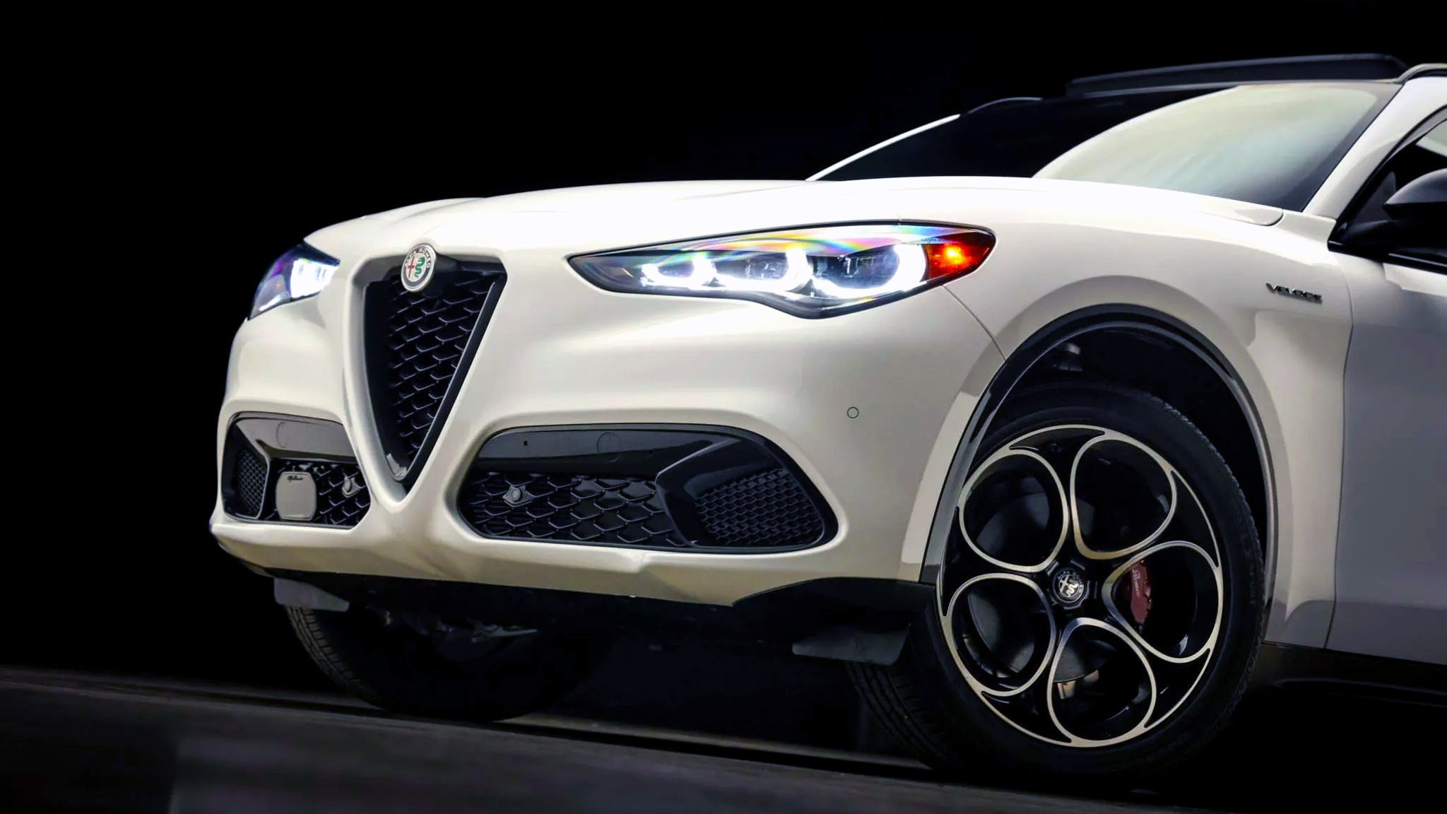 This Alfa Romeo Stelvio Veloce Lost Nearly Half Its Value After Only ...