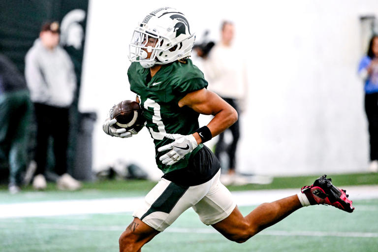 Michigan State football depth chart: Spartans' starters, reserves after ...