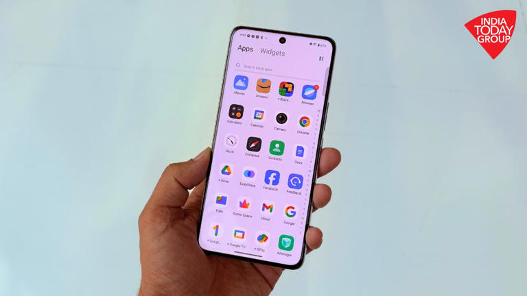 Vivo V50e review in 5 points: Simple, stylish and surprisingly capable