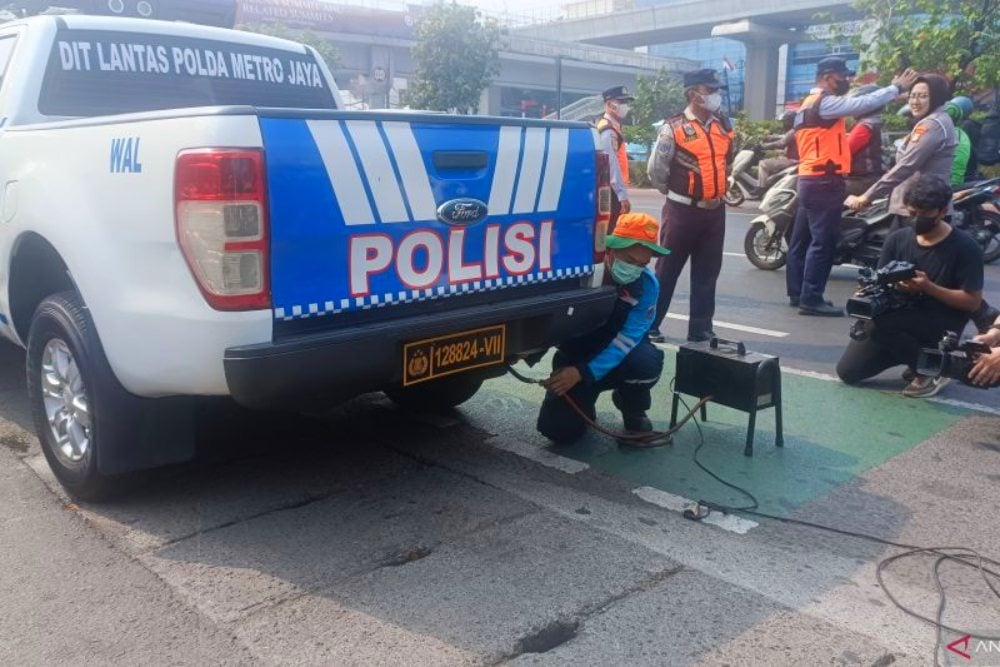 Penjelasan Polisi Soal Ambulans Kena ETLE Saat Terobos Lampu Merah
