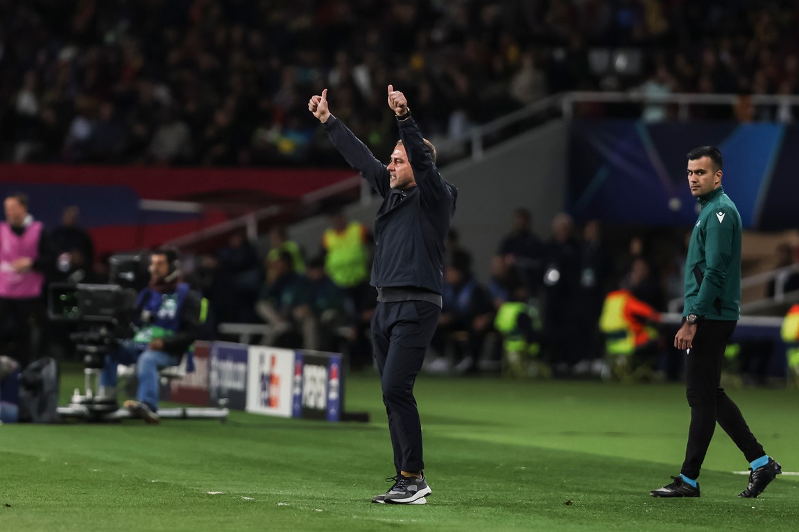 Flick geniet van zijn tijd in Barcelona en krijgt goed nieuws