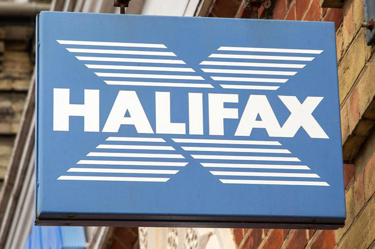 Halifax clarifies exact date you need to make deposits to benefit from ...