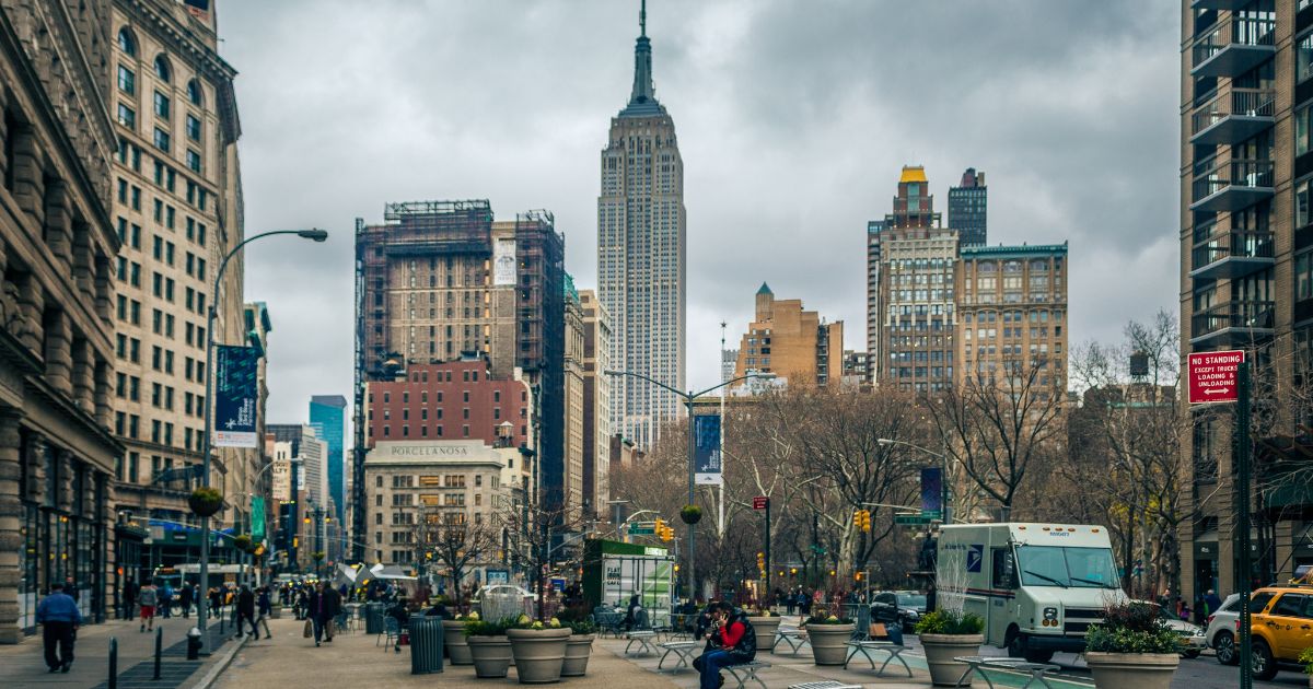 Grocer Offers One of His Locations to Test Government-Run Store Plan ...