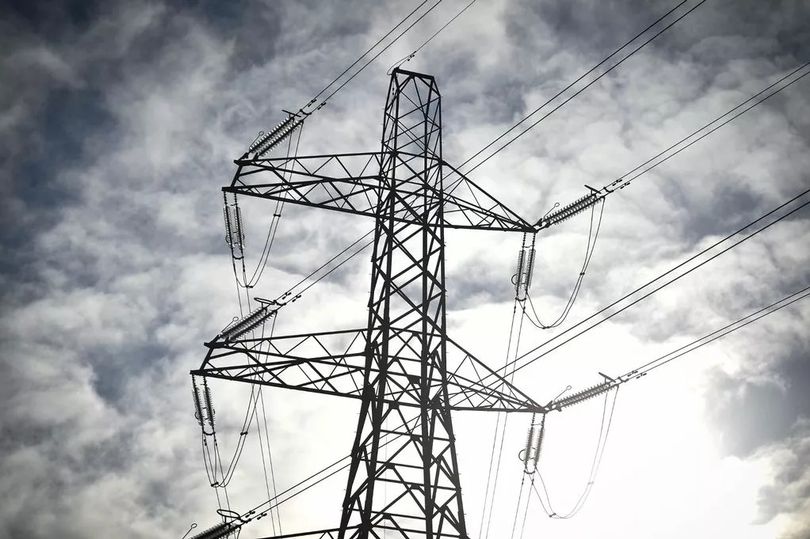 Padiham power cut leaves thousands without electricity as fire crews ...