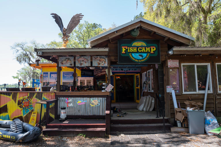 'Best relaxed spot there is': Tallahassee Fish Camp at Lake Iamonia reopens