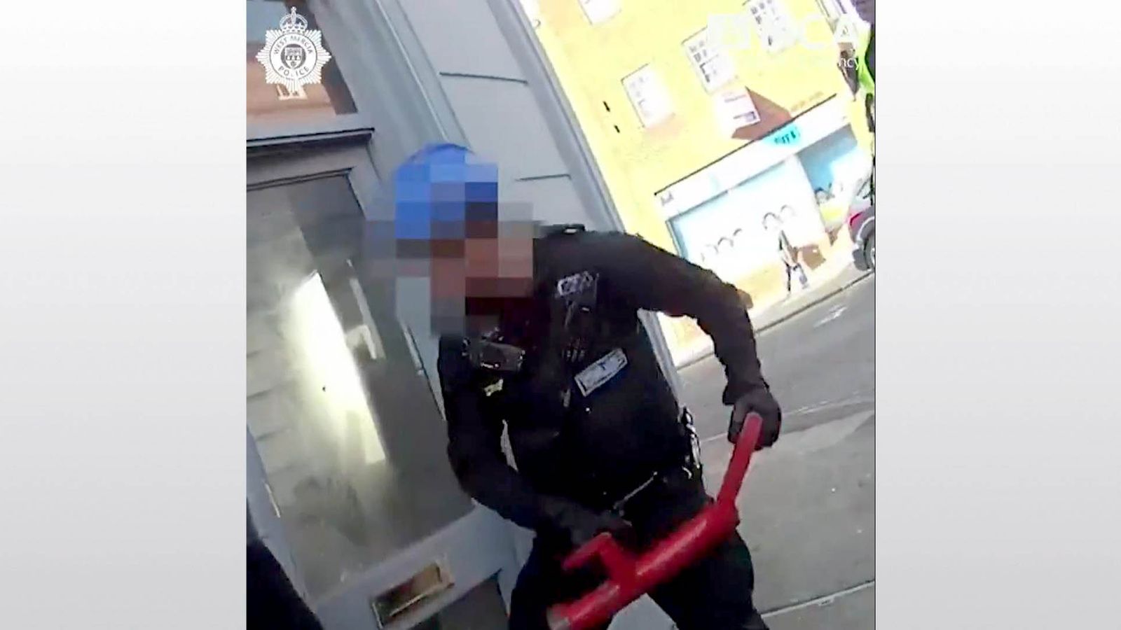 Barbers, car washes and American sweet shops raided in money laundering ...