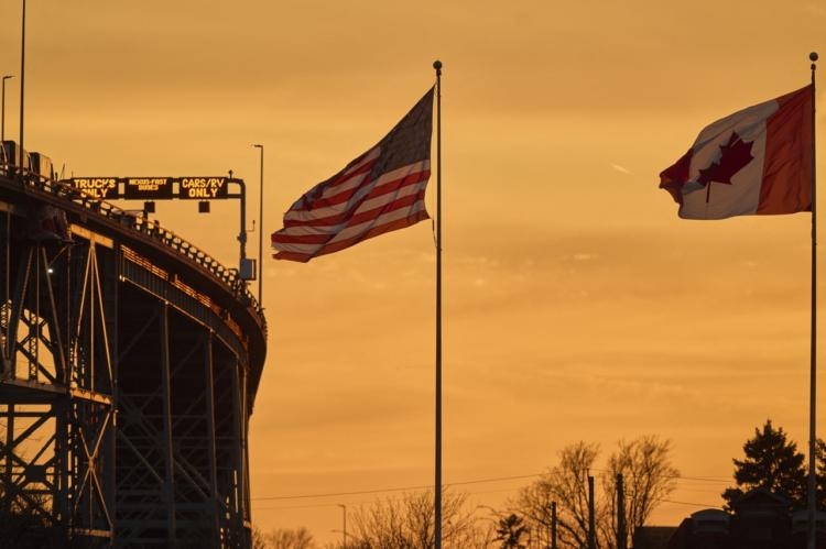 Les Canadiens doivent désormais s’enregistrer aux États-Unis pour tout séjour de plus de 30 jours