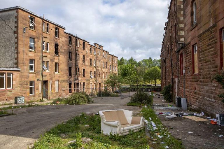 Demolition work begins on 'ghost town' Port Glasgow estate dubbed ...