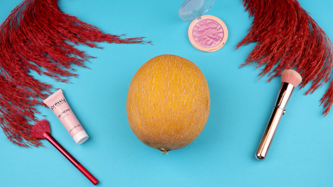 Unique Fruity Makeup Look