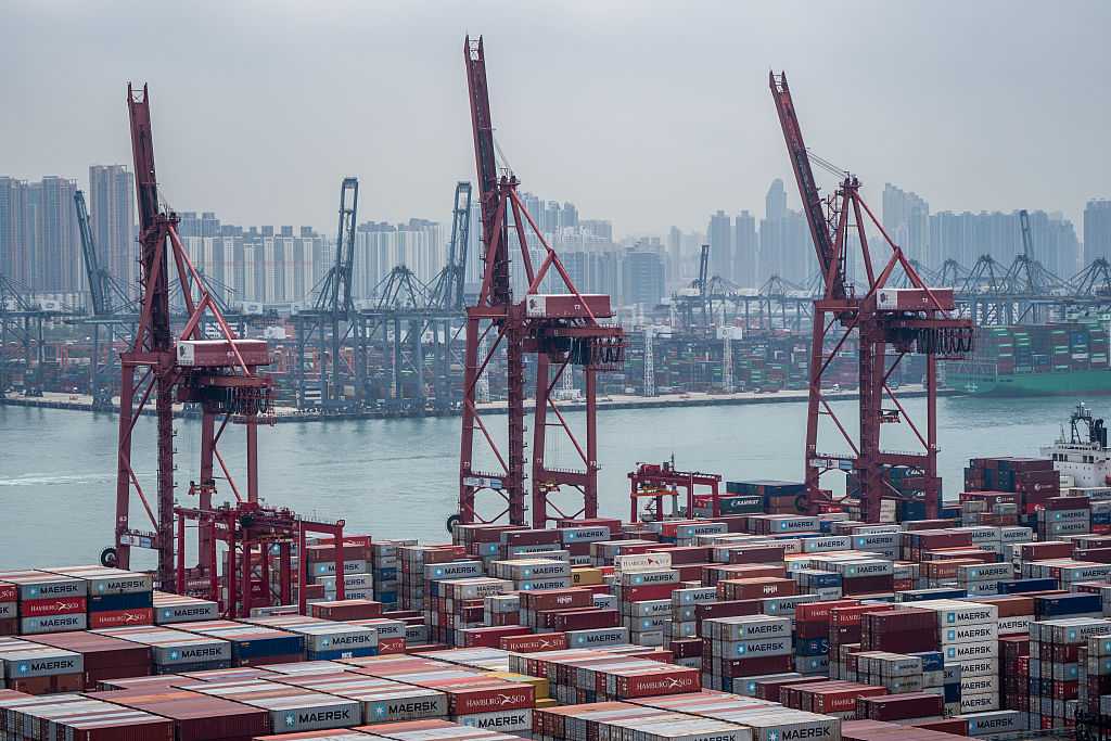 China retaliates by raising tariffs on US goods to 125%