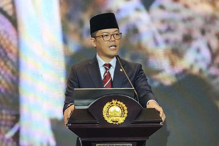 Menlu Blak-blakan soal Rencana Prabowo Evakuasi Warga Gaza ke RI Menlu Blak-blakan soal Rencana Prabowo Evakuasi Warga Gaza ke RI