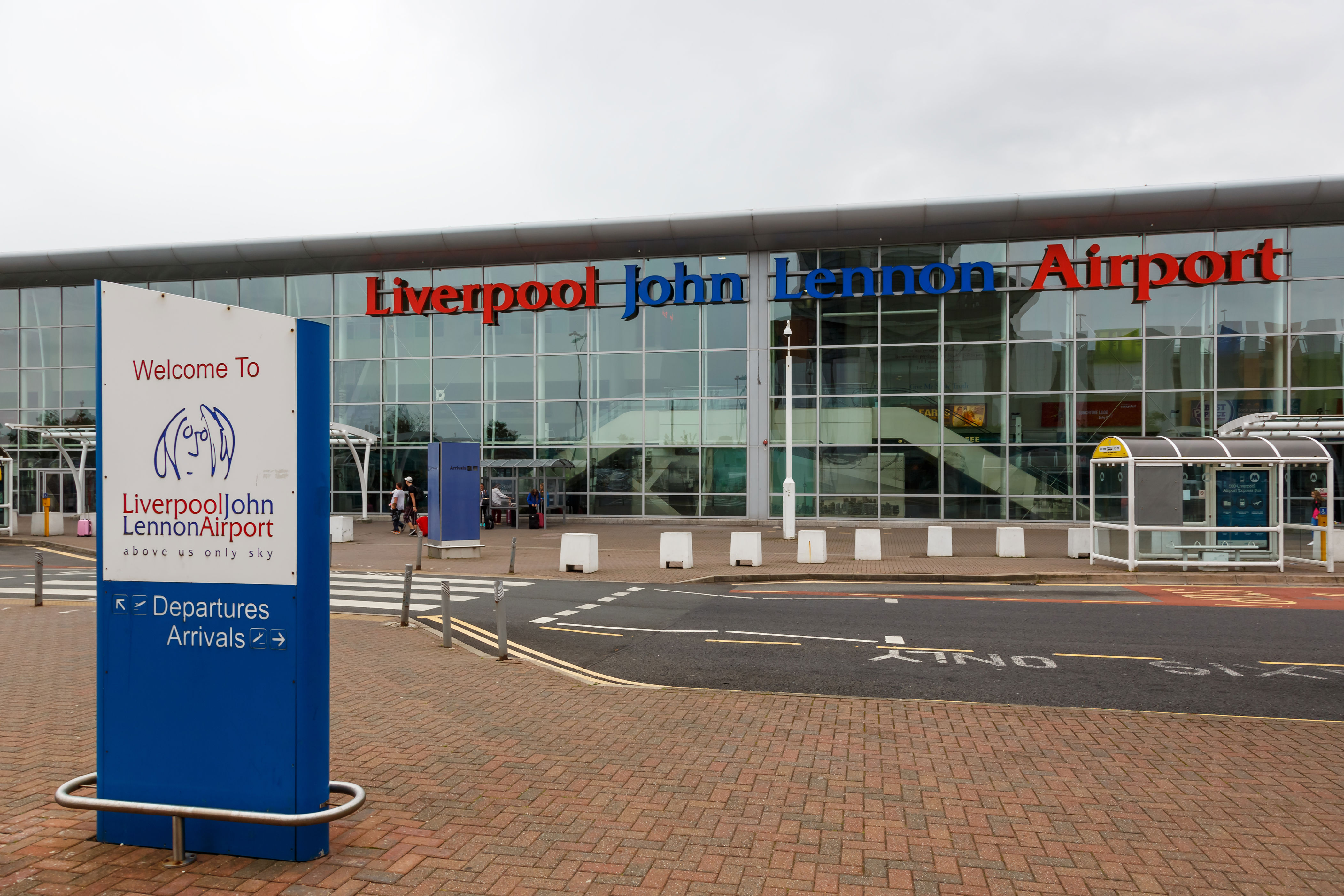 ‘Depressing’ Liverpool John Lennon Airport increases drop-off fees ...