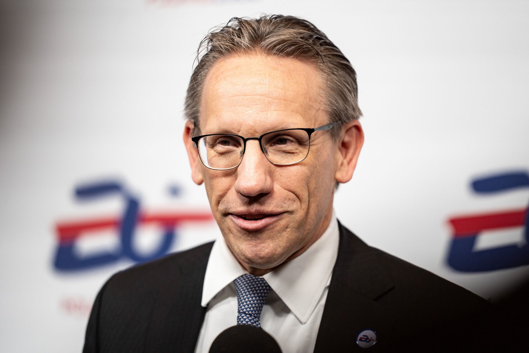 German Finance Chief Sees Chance for Stronger Euro Role in Trade