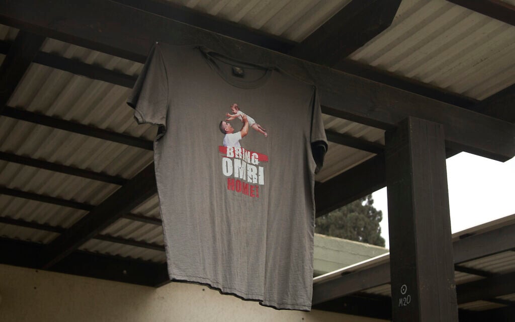 Yearning for modern Exodus: Israel marks another Passover awaiting ...