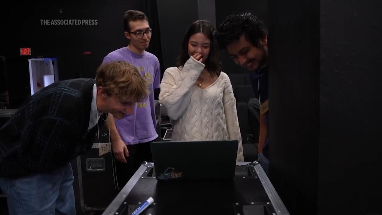 Climate change isn't funny. But more comedians are using humor to bring ...