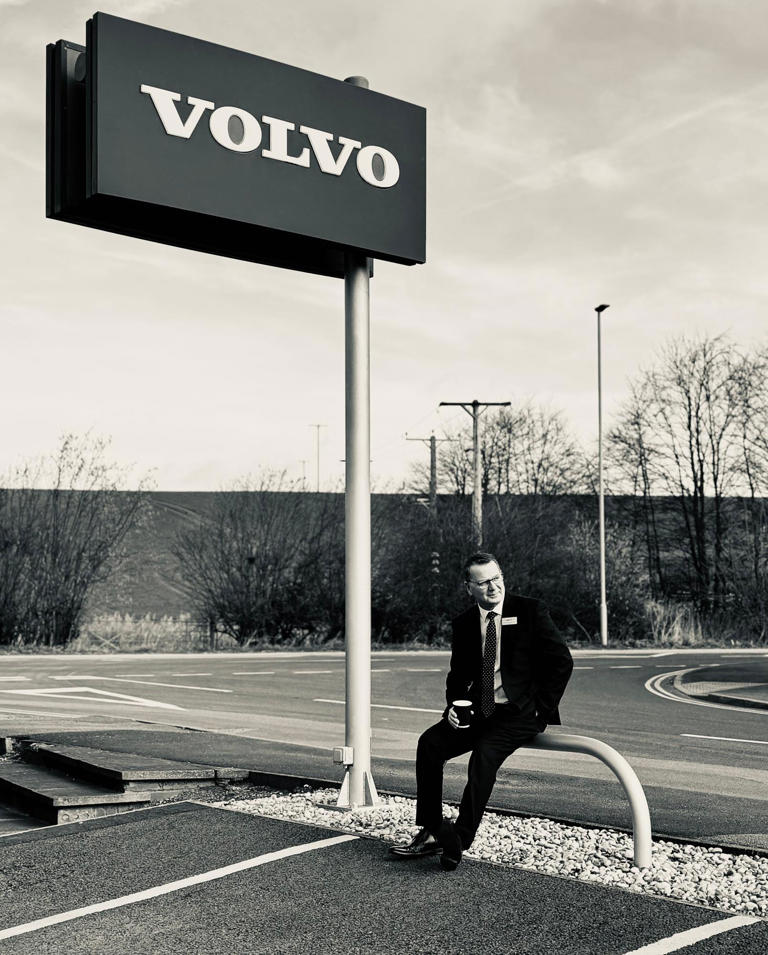 Hundreds of locals visit Malton car retailer to say farewell to ...