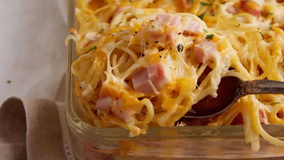 Remember These? 20 Classic Dinners Our Parents Made Better