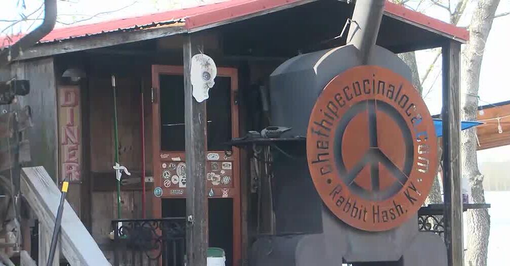 Rabbit Hash residents start cleanup efforts after flooding