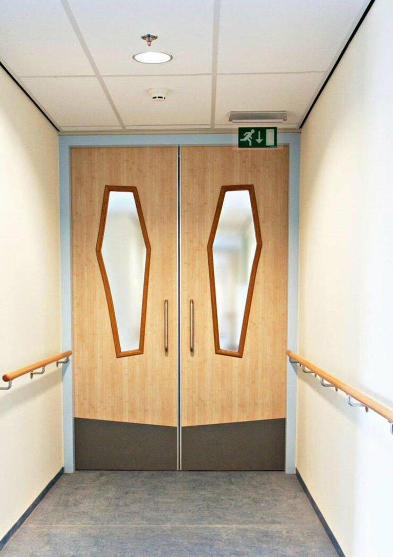 50 Funniest ‘You Had One Job’ Fails That Somehow Made It Past QA This Week