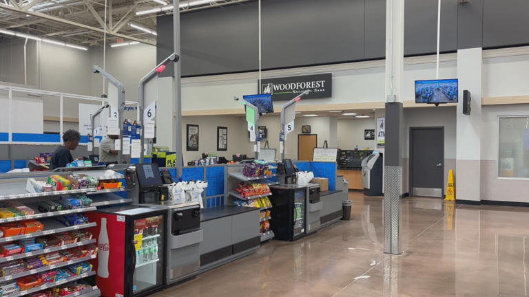 Highway 19 Walmart completes renovations