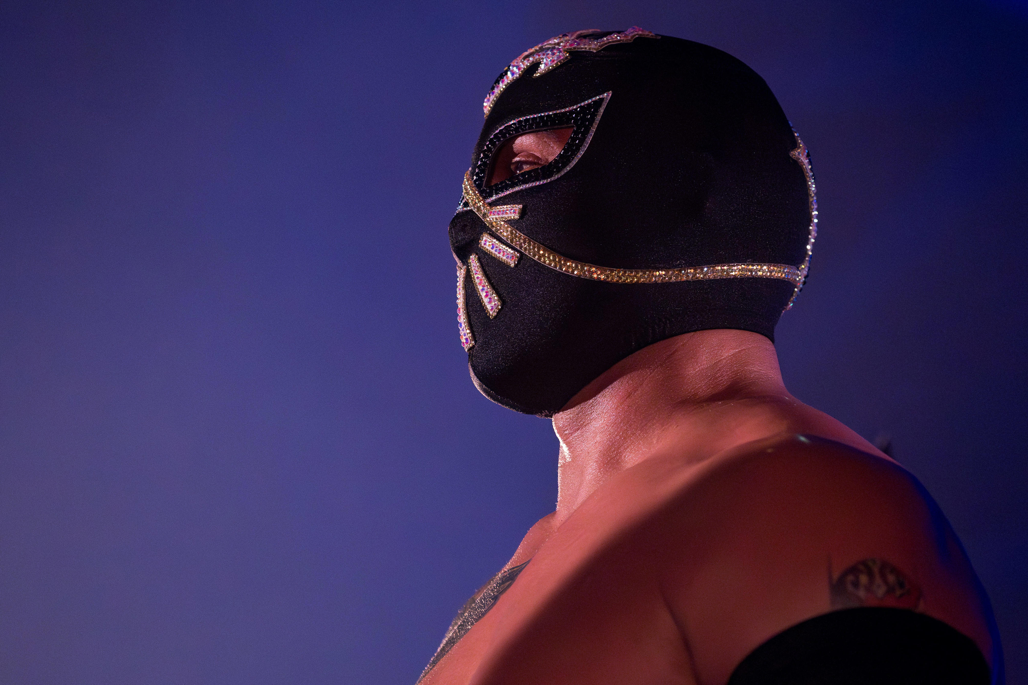 Wrestling star Cinta De Oro returns to Segundo Barrio with monthly ...