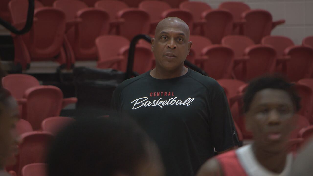 Former Central High School head coach named new head boys’ basketball ...