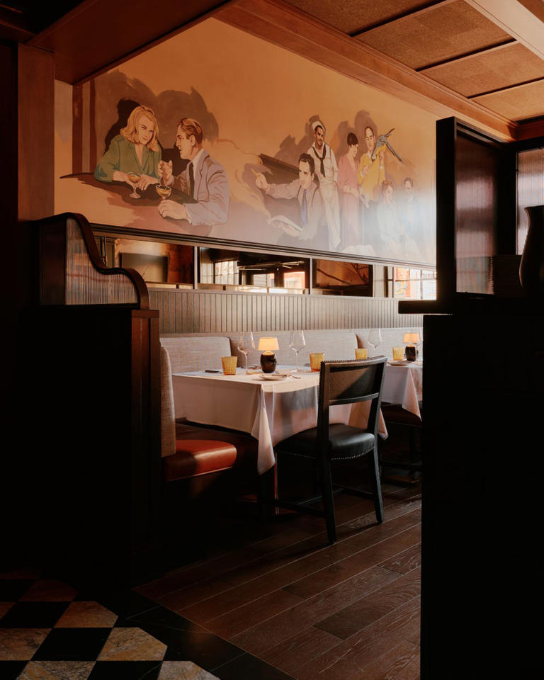 Iconic Izzy's Steaks and Chops in San Francisco Got the Perfect Update ...