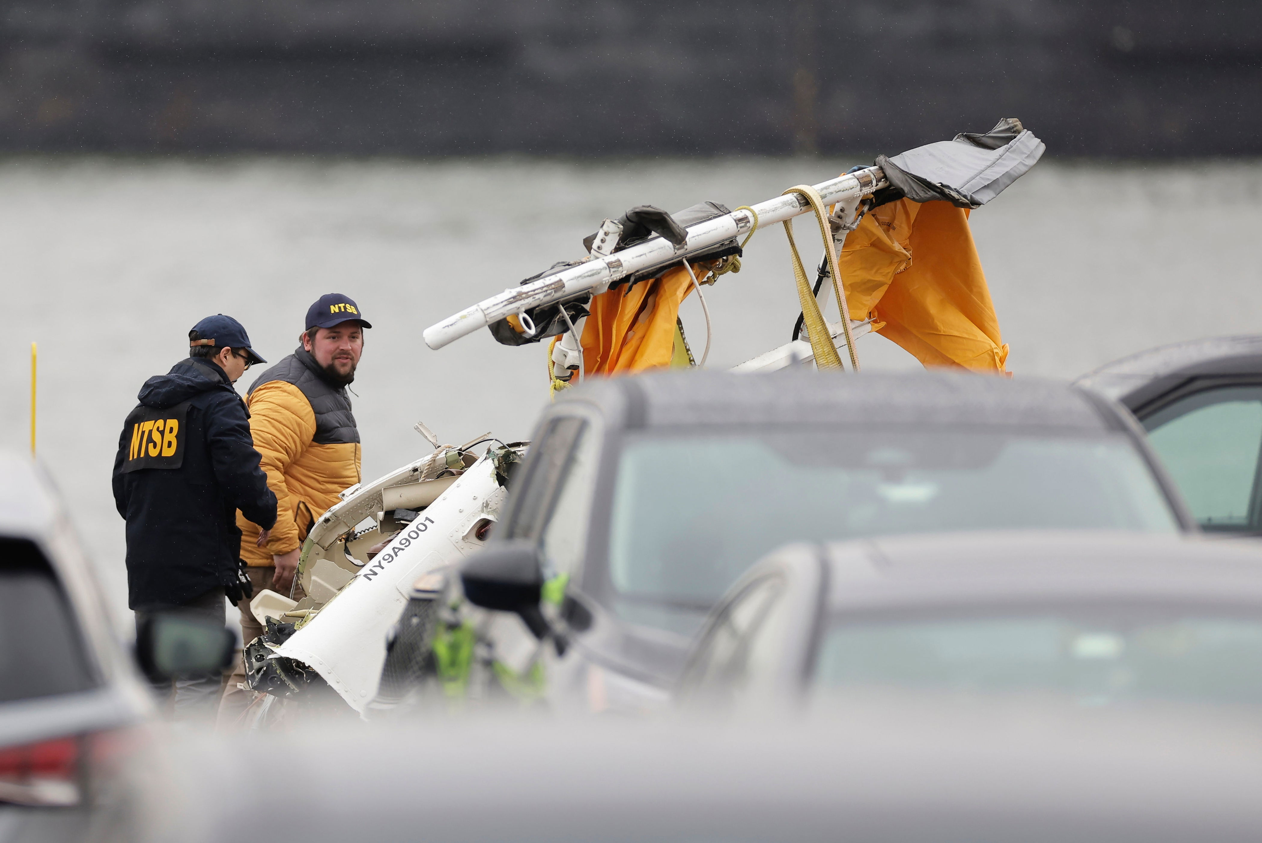 Hudson helicopter crash latest: Siemens executive and family killed ...