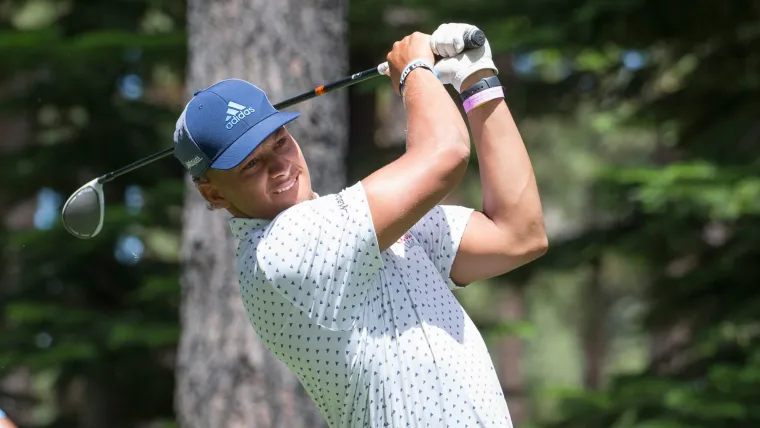 Patrick Mahomes shows off new Adidas FLX Fairway training shoes on ...