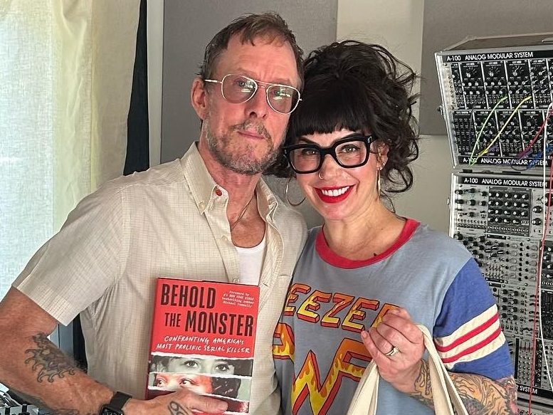 Weezer bassist Scott Shriner breaks silence after wife shot by cops