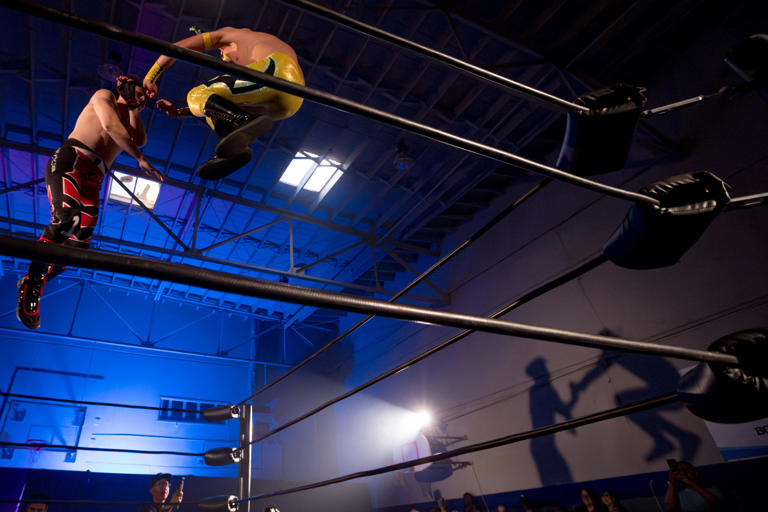 El Paso Times visual journalist Gaby Velasquez shows art in sports photos