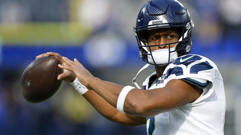 Raiders fans are all in on Geno Smith’s new deal