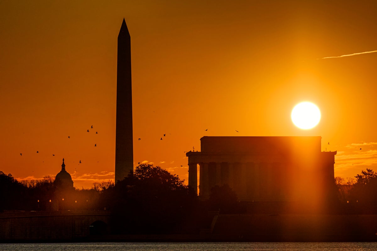 Trump wants Congress to end the changing of clocks and keep the country ...
