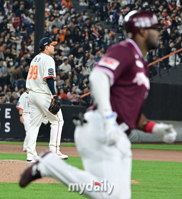 타율 꼴찌 한화 잊어주세요 회장님 오신 날 17안타 12점 미쳤다플로리얼and문현빈 몬스터월 넘기고 류현진 첫 승 탈꼴찌 Md대전