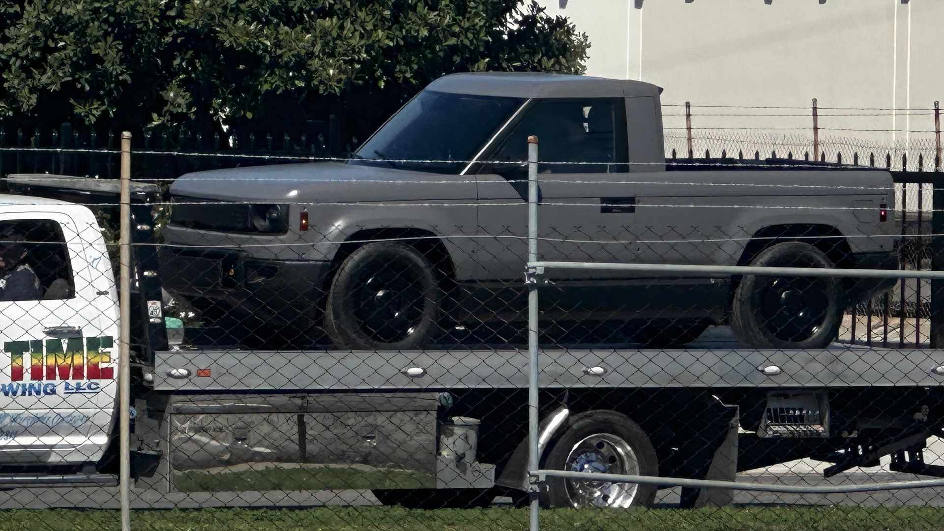 Video: Jeff Bezos Is Taking His Rivalry With Musk To New Levels With A ...