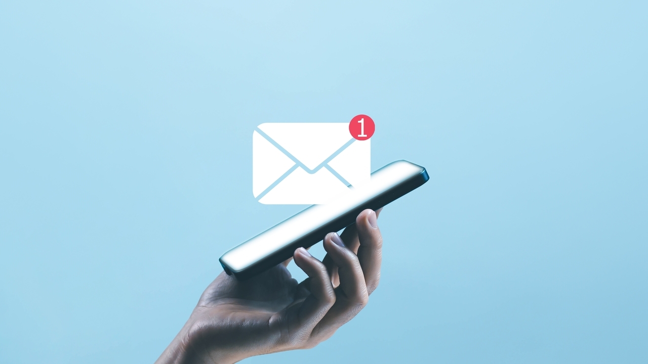 C'est la fin du SMS en France : voici à partir de quelle date vous ne ...