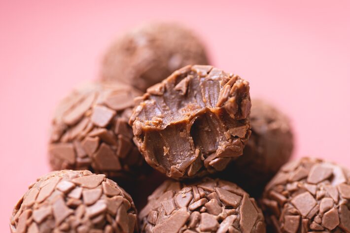 Especialista indica quais utensílios usar para fazer o brigadeiro perfeito