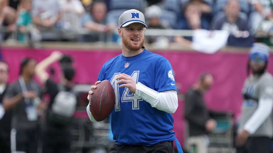 Seahawks QB Sam Darnold comments on learning Klint Kubiak’s offense