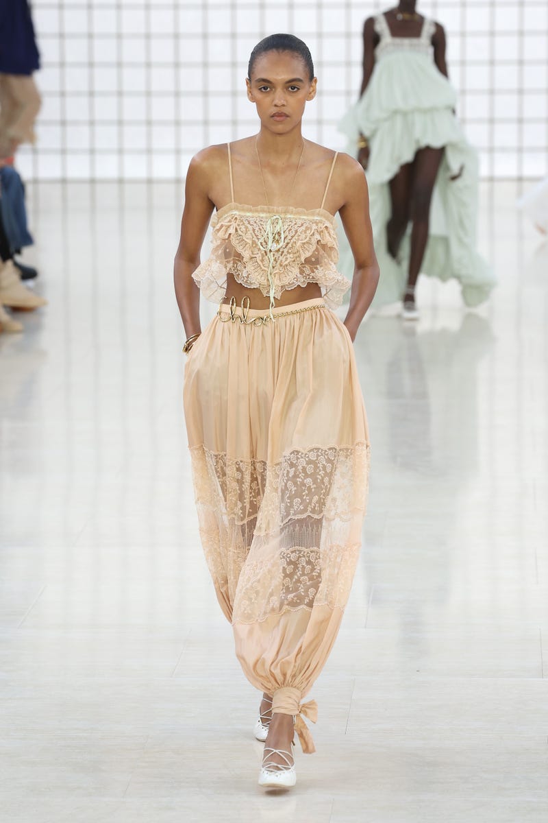 Why bloomer trousers are the perfect summer swap for your barrel jeans