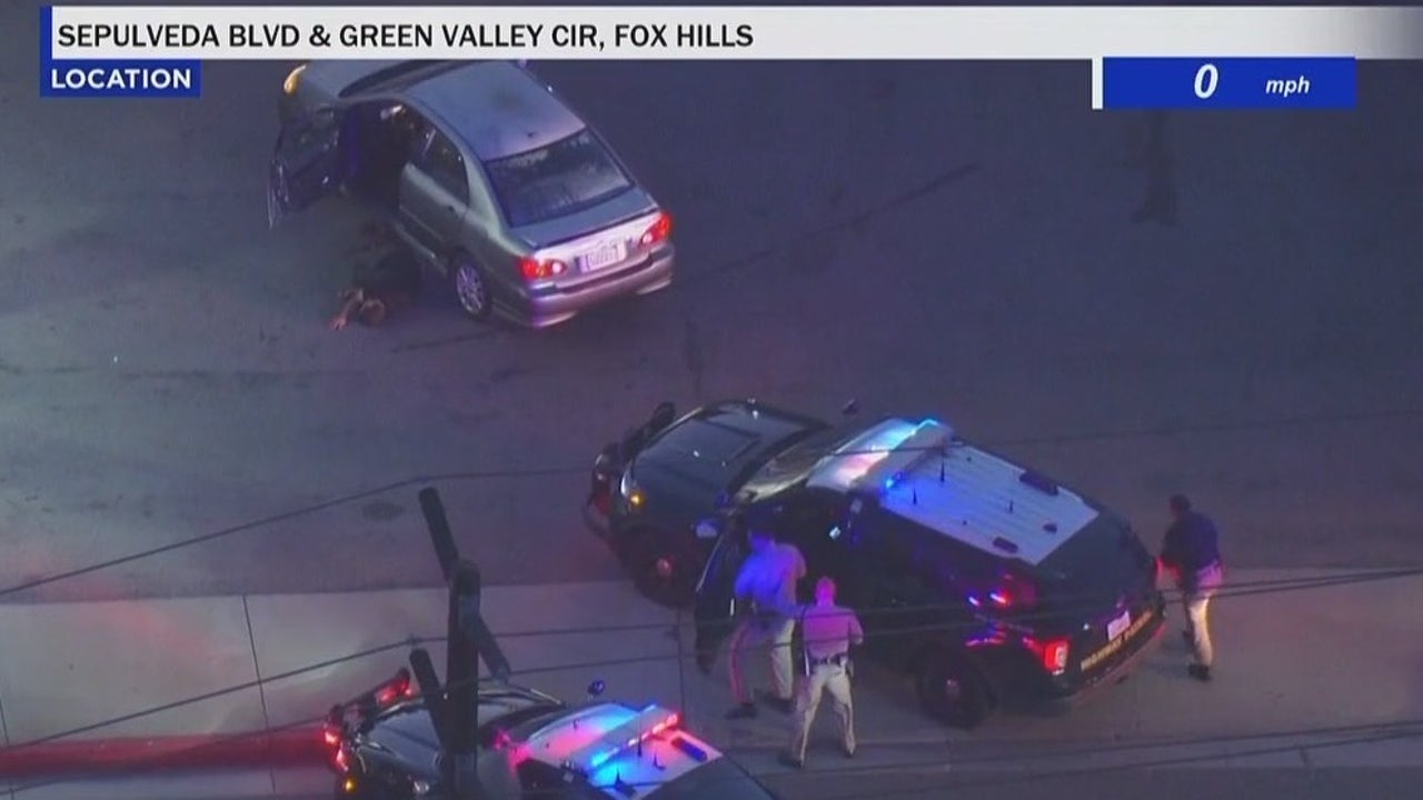 405 Freeway pursuit: Man taken into custody following brief morning ...