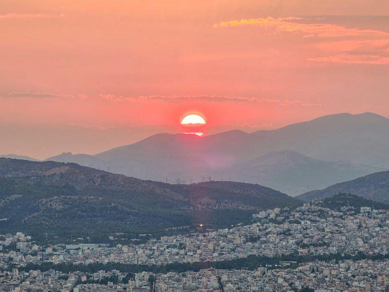 This Legendary City Is the Birthplace of Democracy—And It's Landmarks ...