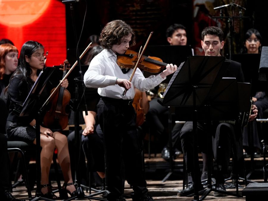 La Orquesta Aeropuertos Argentina festejó sus 10 años en el Teatro Colón