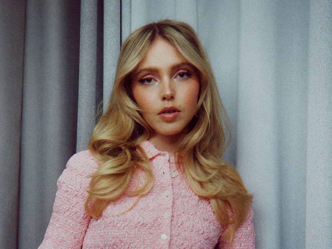 Lina Larissa Strahl: "I've artistically reinvented myself"