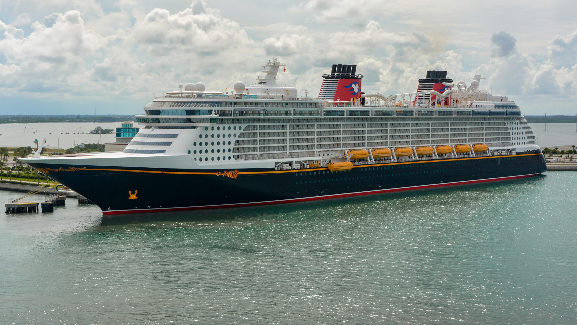 Ranking Disney Cruise Ships-Where Dreams Float and Magic Sails