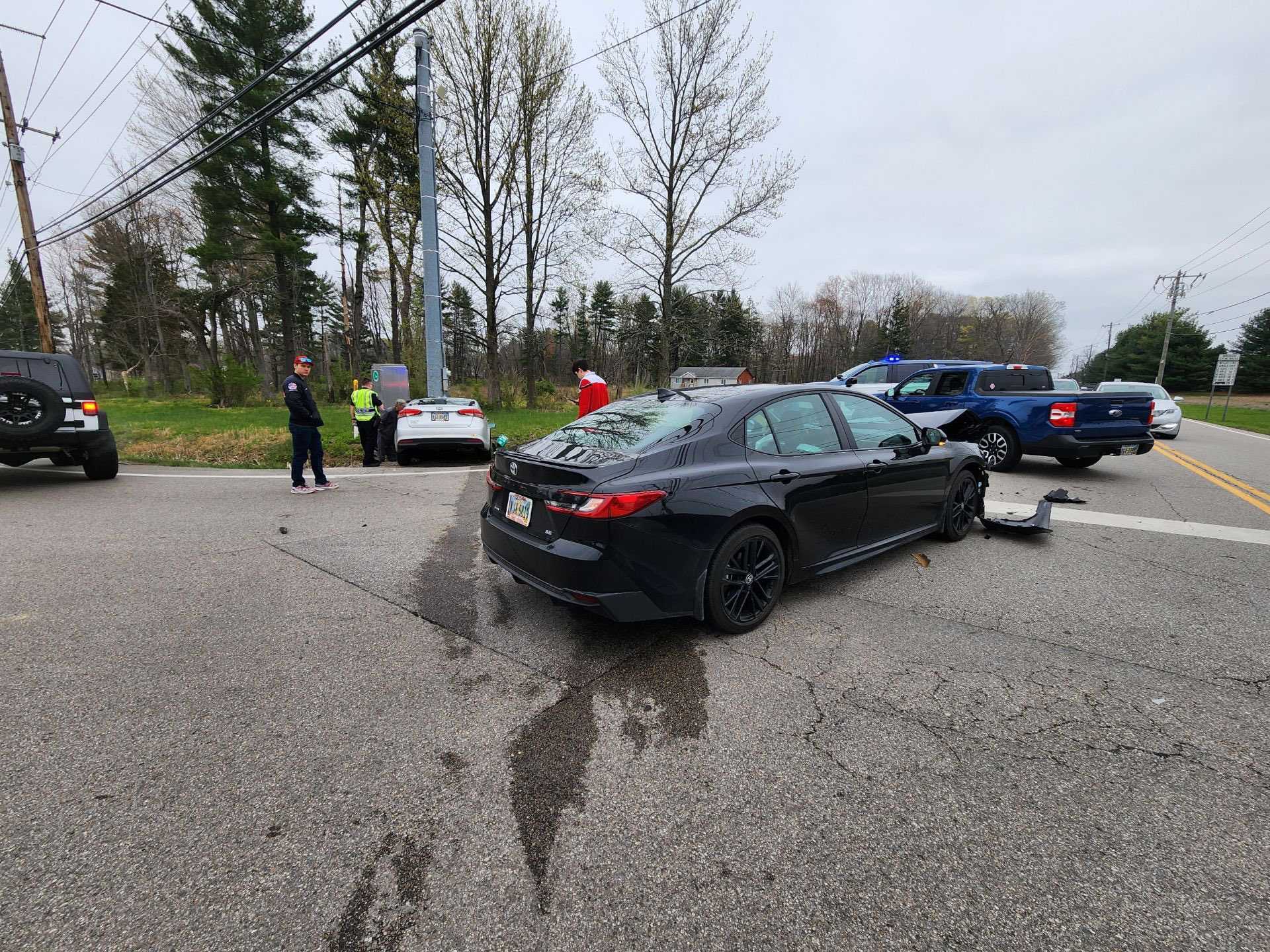 Intersection reopens after multi-vehicle crash in Hamilton Township