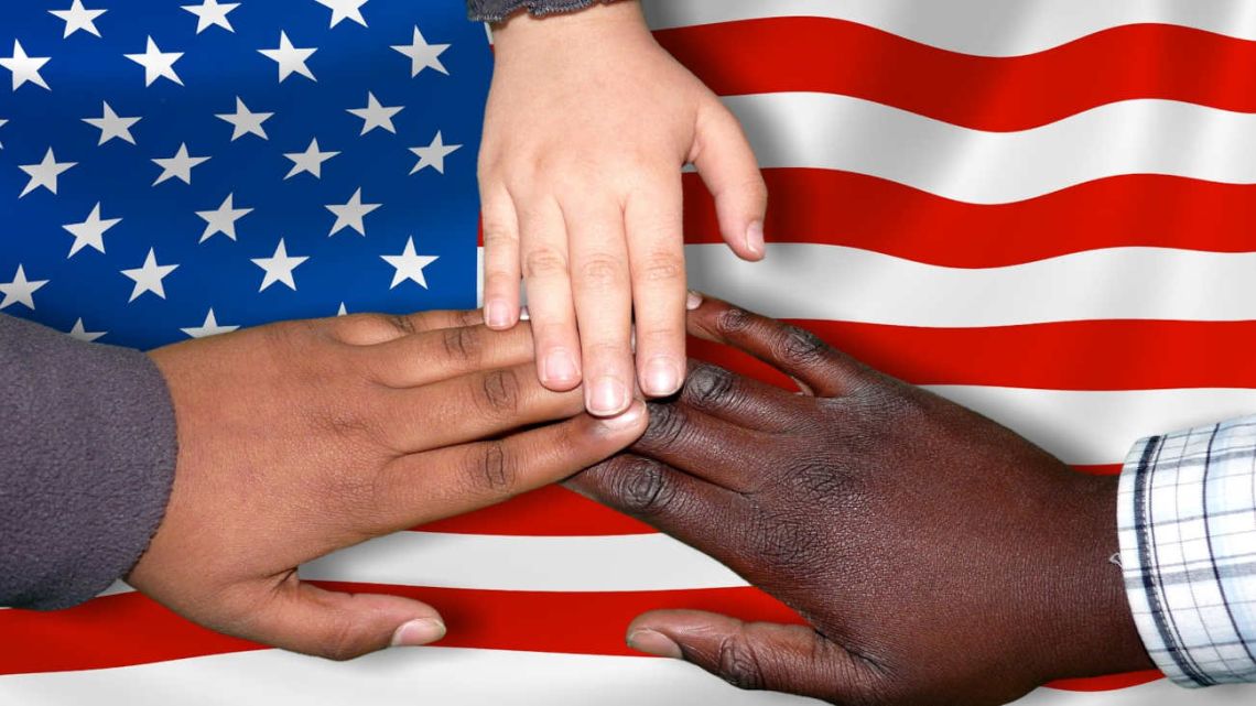 El viernes 11 de abril entró en vigor el registro de inmigrantes en ...