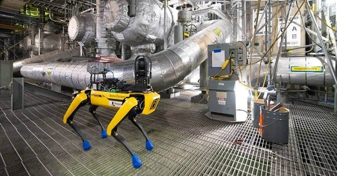 Robot Spot sfida le radiazioni per riattivare una gru in UK