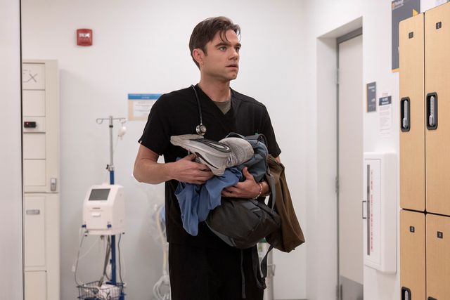 “The Pitt” season 1 ending explained: How does the 15-hour ER shift ...