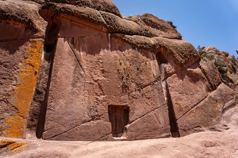 Mystery giant 'Gate of Gods' built with 'supernatural energy' leading ...