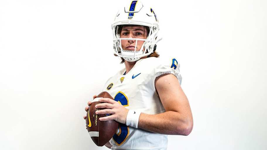 Pitt Freshman QB Begins First Start with Touchdown Drive